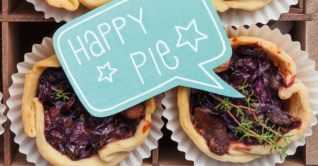 Meat Pie with Juniper Berries - Juzo