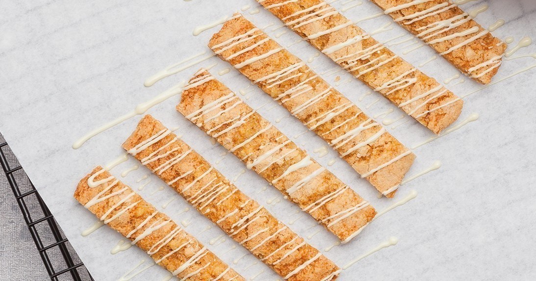 Almond Sticks - Juzo